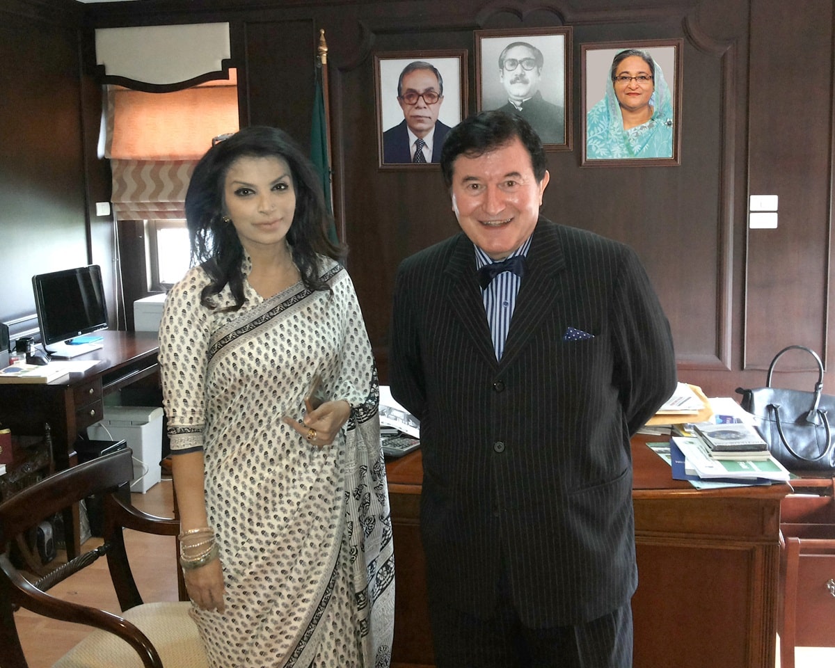 Saida Muna, a diplomat of the highest order - Oz Arab Media