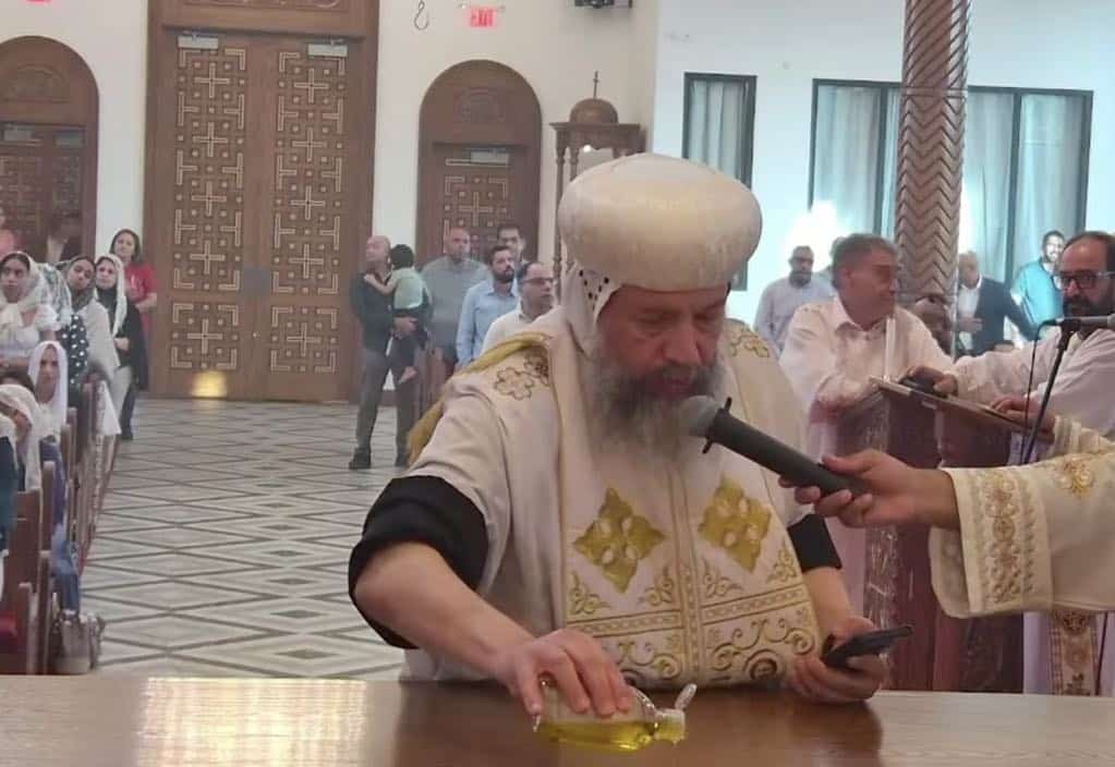 بالصور : أفتتاح وتدشين كنيسة الشهيد العظيم مارمينا بولاية تكساس بيد ...