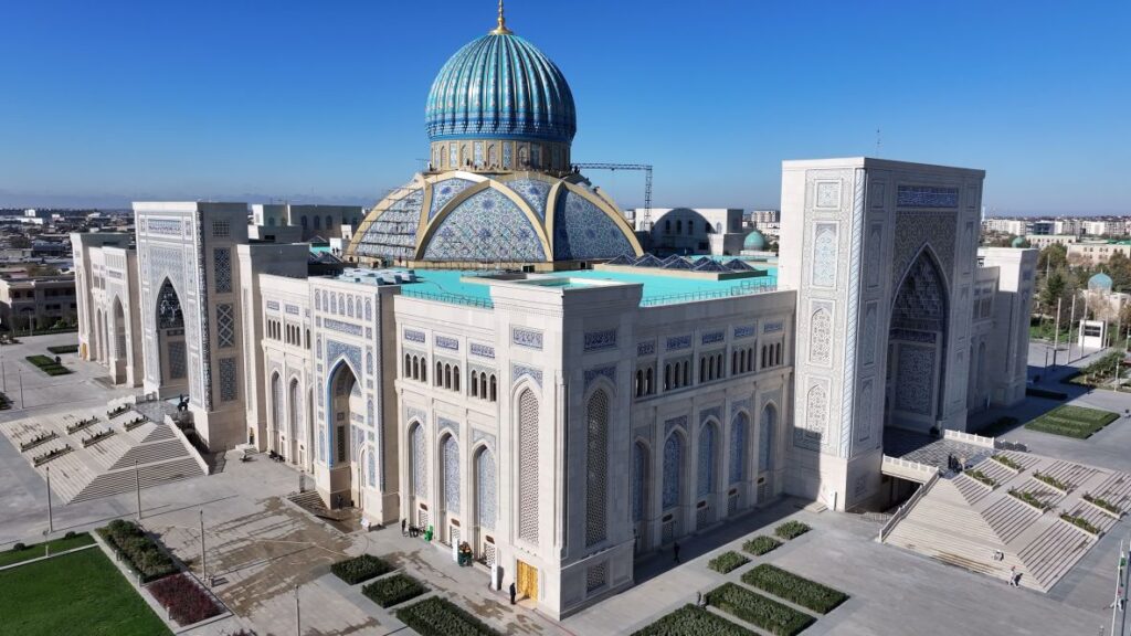 Inside Uzbekistan’s new multi-million-dollar cultural center - Oz Arab ...
